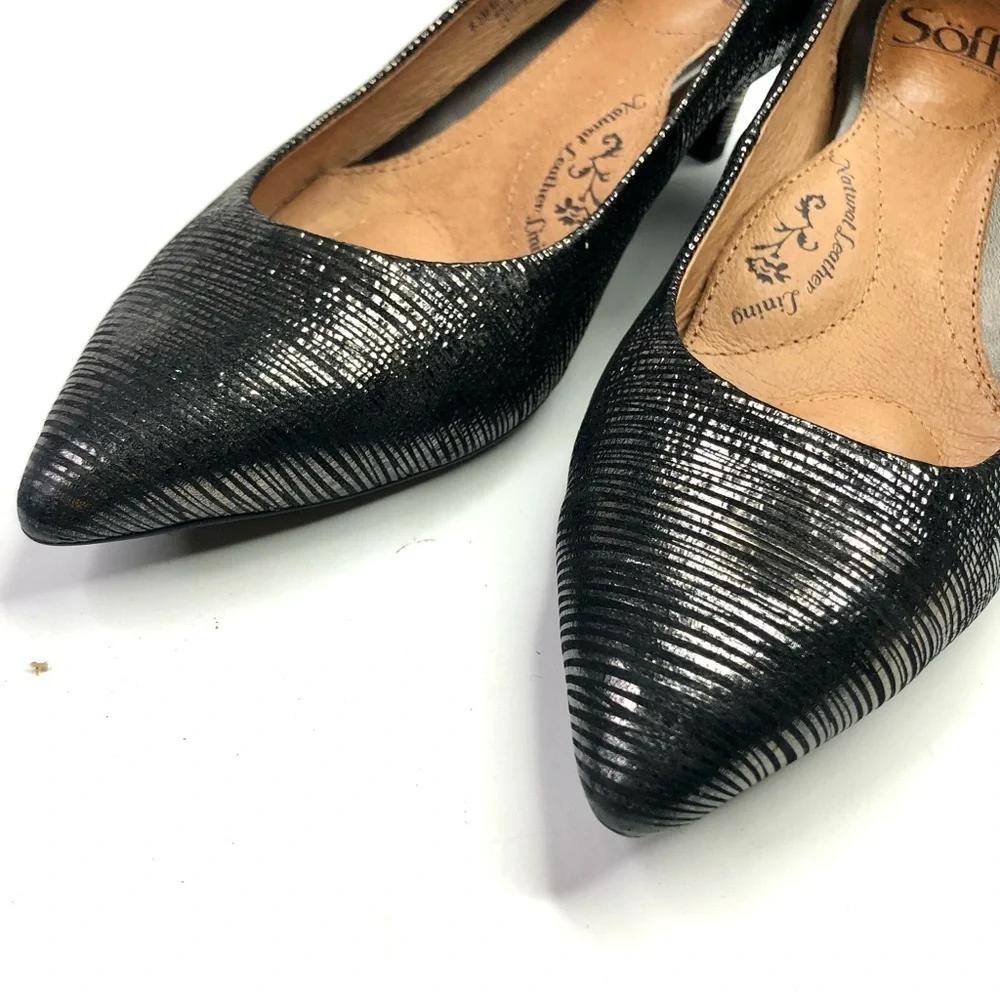 Sofft | Shoes | Sofft Altessa Kitten Heel Black Metallic Silver Stripes ...